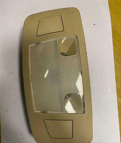 Плафон салонный Lexus 8136048070