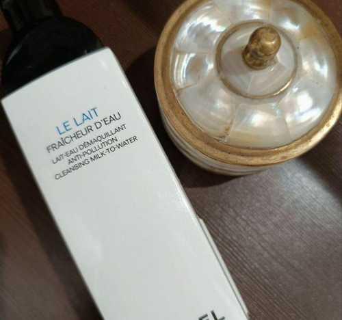 Chanel Anti-Pollution Cleansing Milk-To-Water