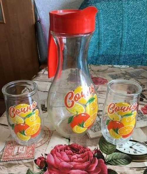 Кувшин со стаканами, перламутровая ваза