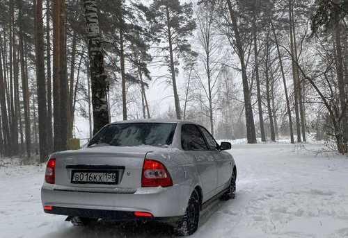 Задние фары на priora 1