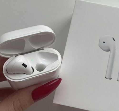 Левый наушник airpods 2 с кейсом