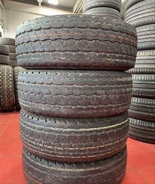 Bridgestone Duravis R630 215/70 R15C 109S