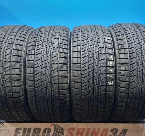 Bridgestone Blizzak VRX2 225/50 R17 95R