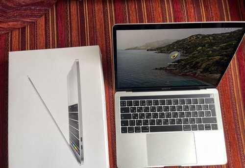 MacBook Pro 13 (2017), 512 ГБ, Core i5,, 3.1 ГГц, RAM 8 ГБ, Intel Iris Plus Graphics 650
