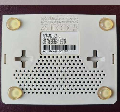 Роутер Mikrotik hAP ac lite (RB952Ui-5ac2nD)