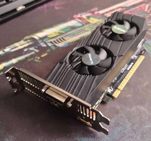 Видеокарта GTX 1650 4GB gddr5