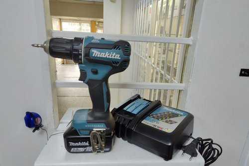 Аккумуляторная дрель-шуруповерт Makita DDF485