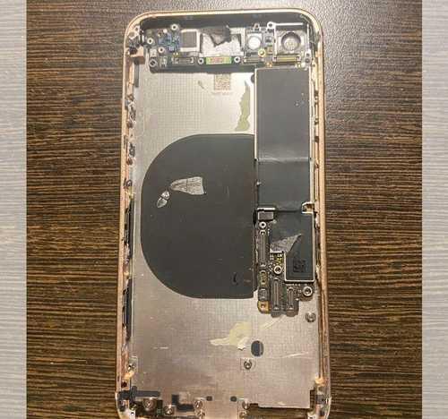 Материнская плата iPhone 8