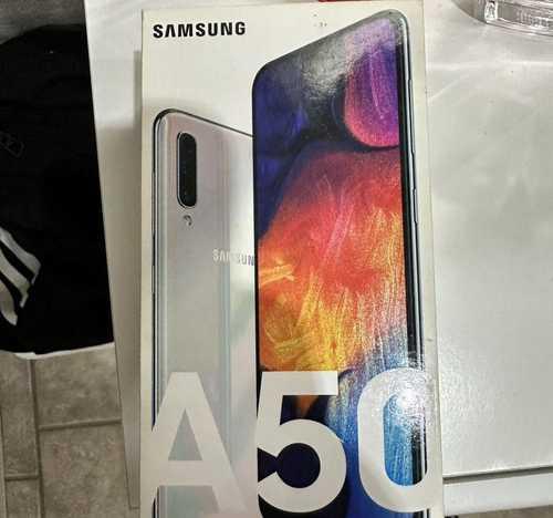 Samsung Galaxy A50, 4/64 ГБ