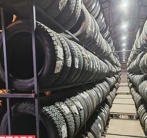 Sava Eskimo Stud 225/50 R17 92P