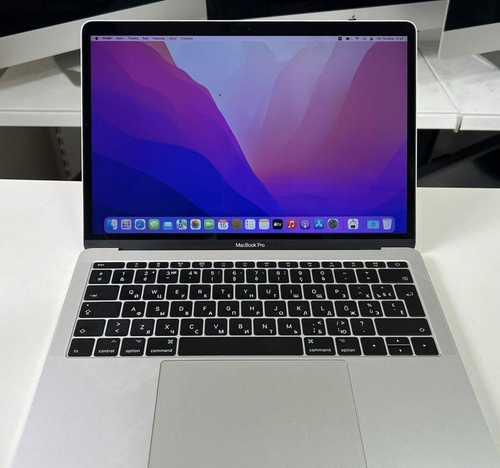 MacBook Pro 13 2016 i5 2.0 8/256 (П-904)