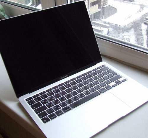MacBook Air 13 2020 M1 A2337 на запчасти