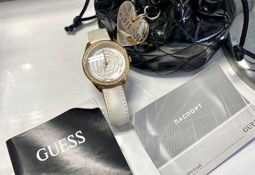 Часы guess женские новые