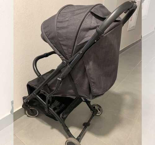 Прогулочная коляска Chicco Trolley Me