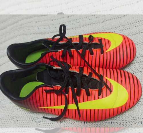 Сороконожки nike mercurial 34