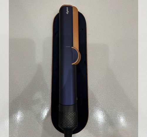 Dyson Airstrait straightener