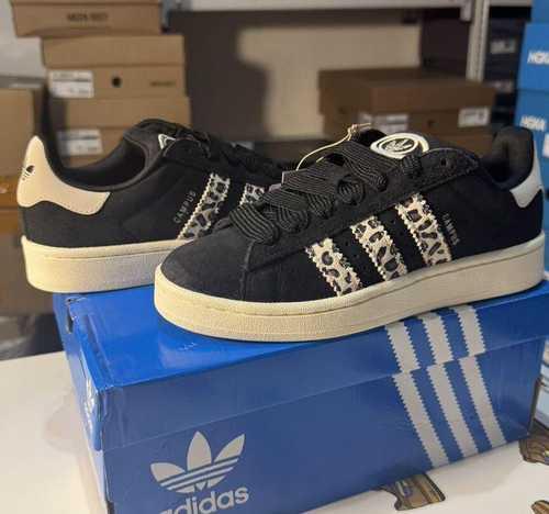 Кроссовки женские Adidas Campus 00s