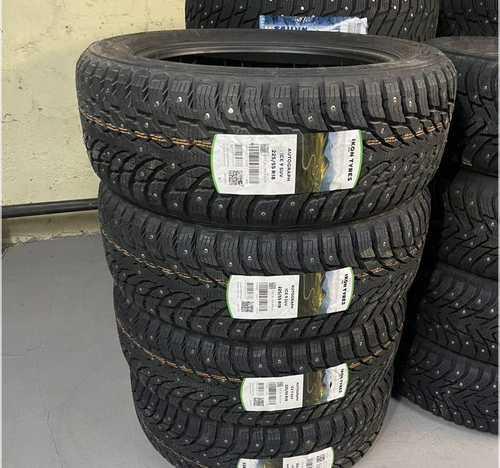 Ikon Tyres Autograph Ice 9 SUV 225/55 R18