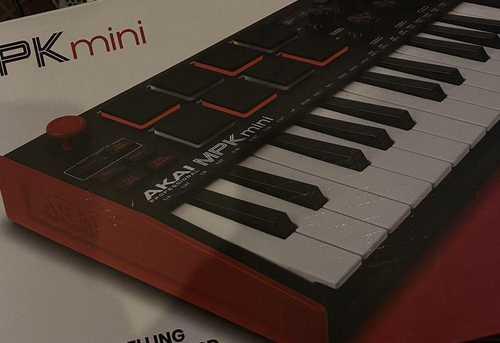 Синтезатор Миди клавиатура akai PRO MPK mini MK3