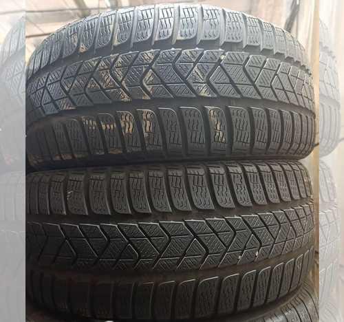 Pirelli Winter Sottozero 3 215/45 R17