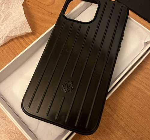 Чехол на iPhone 13 pro max Rimowa