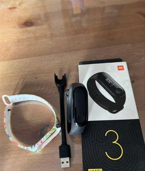 Часы xiaomi Mi band 3