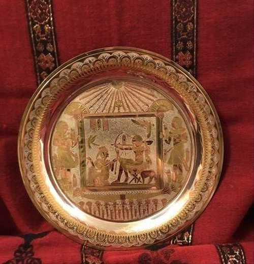 Настенная тарелка из Египта металл