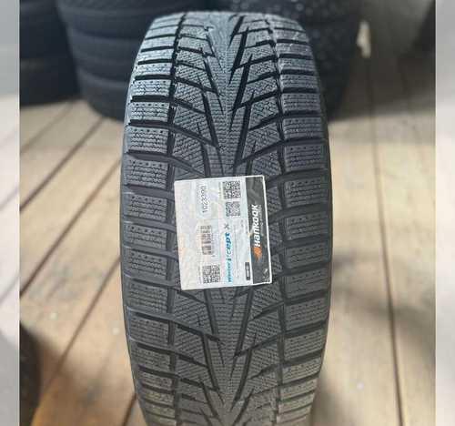 Hankook Winter I'Cept X RW10 215/55 R18