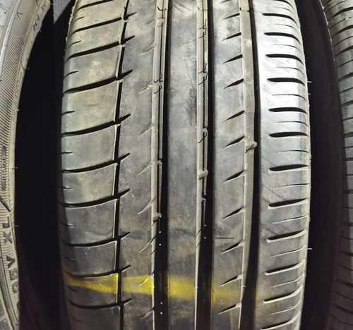 Zeetex HP2000 VFM 225/45 R18 92N