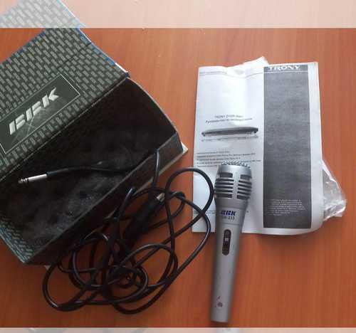Микрофон для караоке bbk