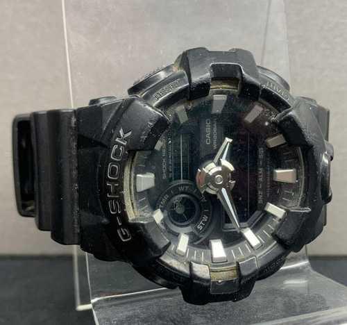 Наручные часы Casio G-Shock GA-700