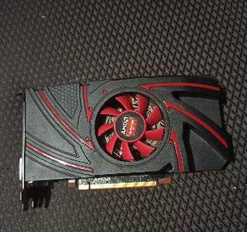 Видеокарта AMD Radeon R9 270