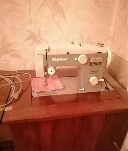 Швейная машинка Веритаз