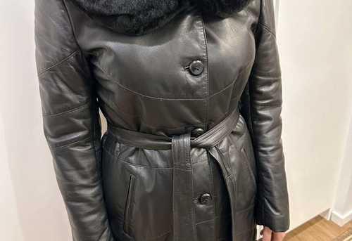 Кожаное женское пальто утепленное 42 Adamo