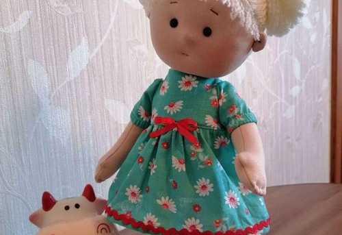 Игровая текстильная кукла ручной работы