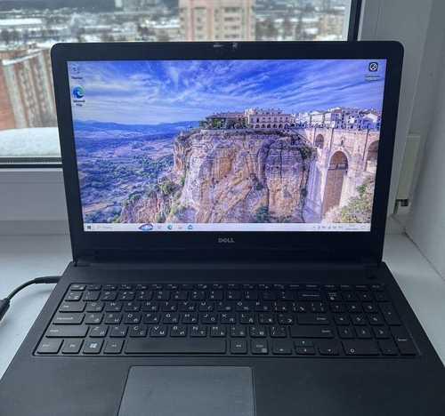 Ноутбук Dell Inspiron 5555