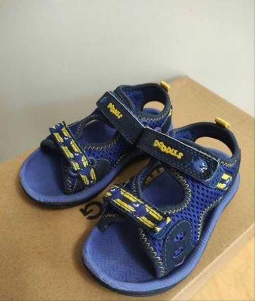 Сандалии clarks