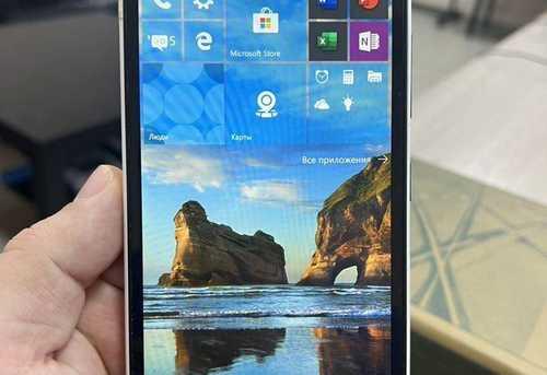 Microsoft Lumia 640 XL LTE, 8 ГБ