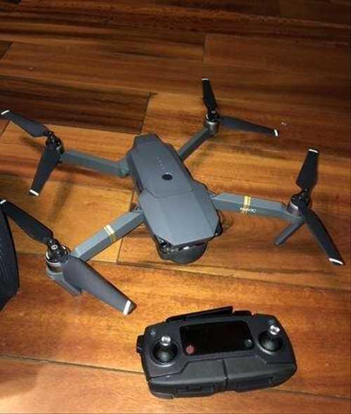 Квадрокоптер DJI Mavic Pro