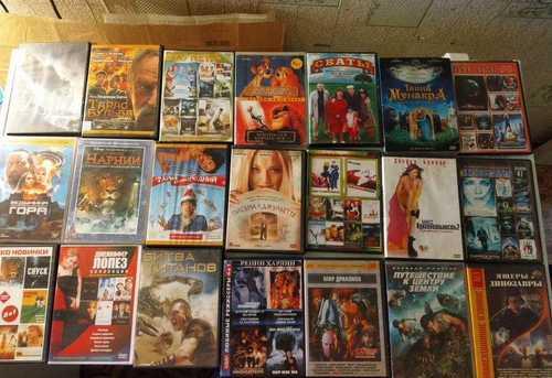 DVD диски с фильмами, мультфильмами