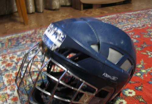 Шлем хоккейный взрослый