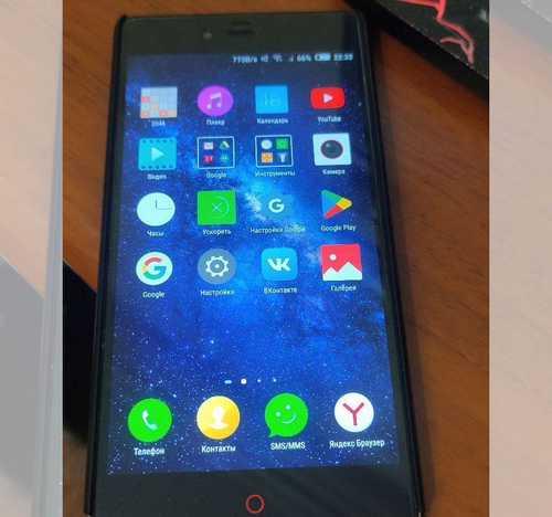 ZTE Nubia Z9, 3/32 ГБ