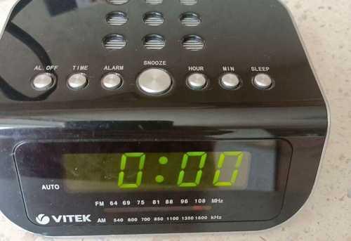 Радио Часы Будильник Vitek