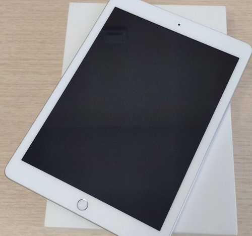 Apple iPad 6 2018 32gb WiFi