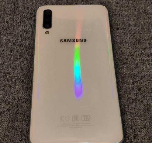 Samsung Galaxy A50, 4/64 ГБ