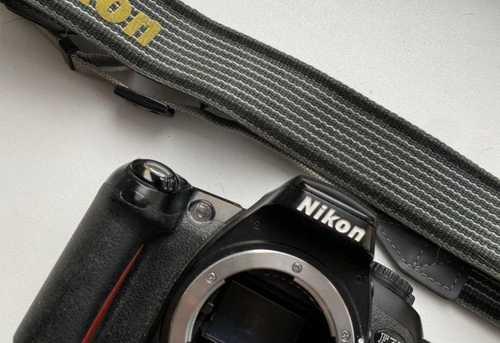 Пленочный фотоаппарат Nikon f75