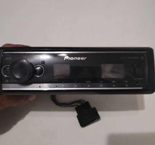 Pioneer 520 BT