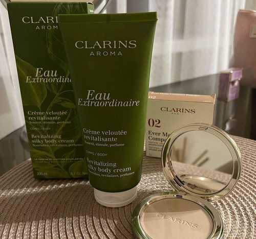 Clarins пудра 02 light и крем для тела оригинал