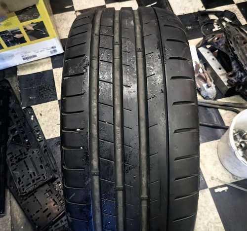 Kumho Ecsta PS91 235/40 R18
