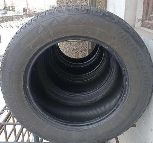 Bridgestone Blizzak Spike-01 265/60 R18 114T